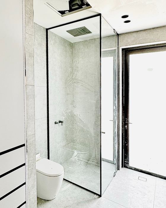 Shower Screens :: PHEE Glass